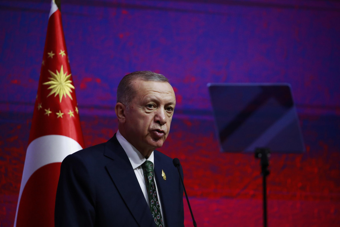 Erdogan gioca la carta populista: più pensioni e più salario minimo ... Erdogan gioca la carta populista: più pensioni e più salario minimo ...