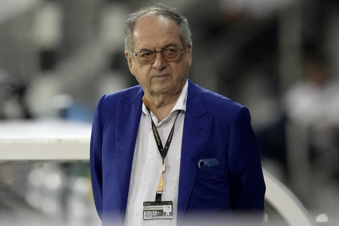 La Federcalcio francese perde la testa | il manifesto La Federcalcio francese perde la testa | il manifesto